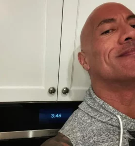 superman-appears-in-the-black-adam-easter-egg-dwayne-johnson-6-years-of ...